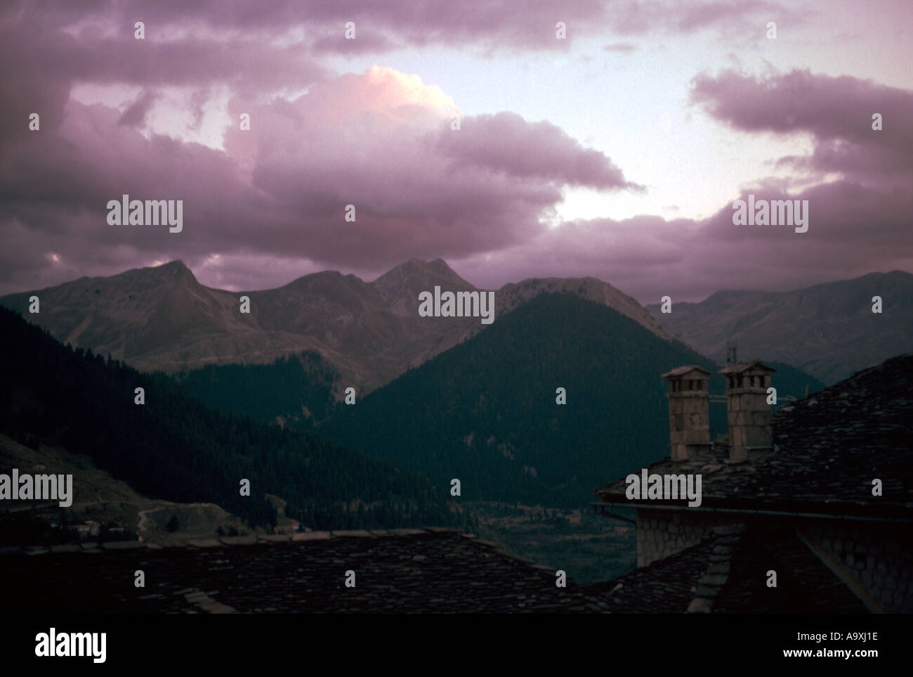 Metsovo ski hi-res stock photography and images - Alamy