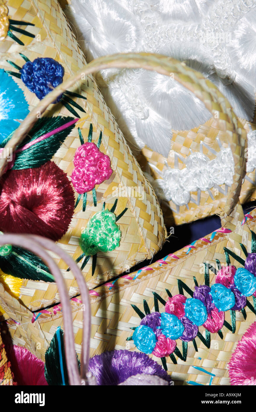 Straw basket bahamas hi-res stock photography and images - Alamy