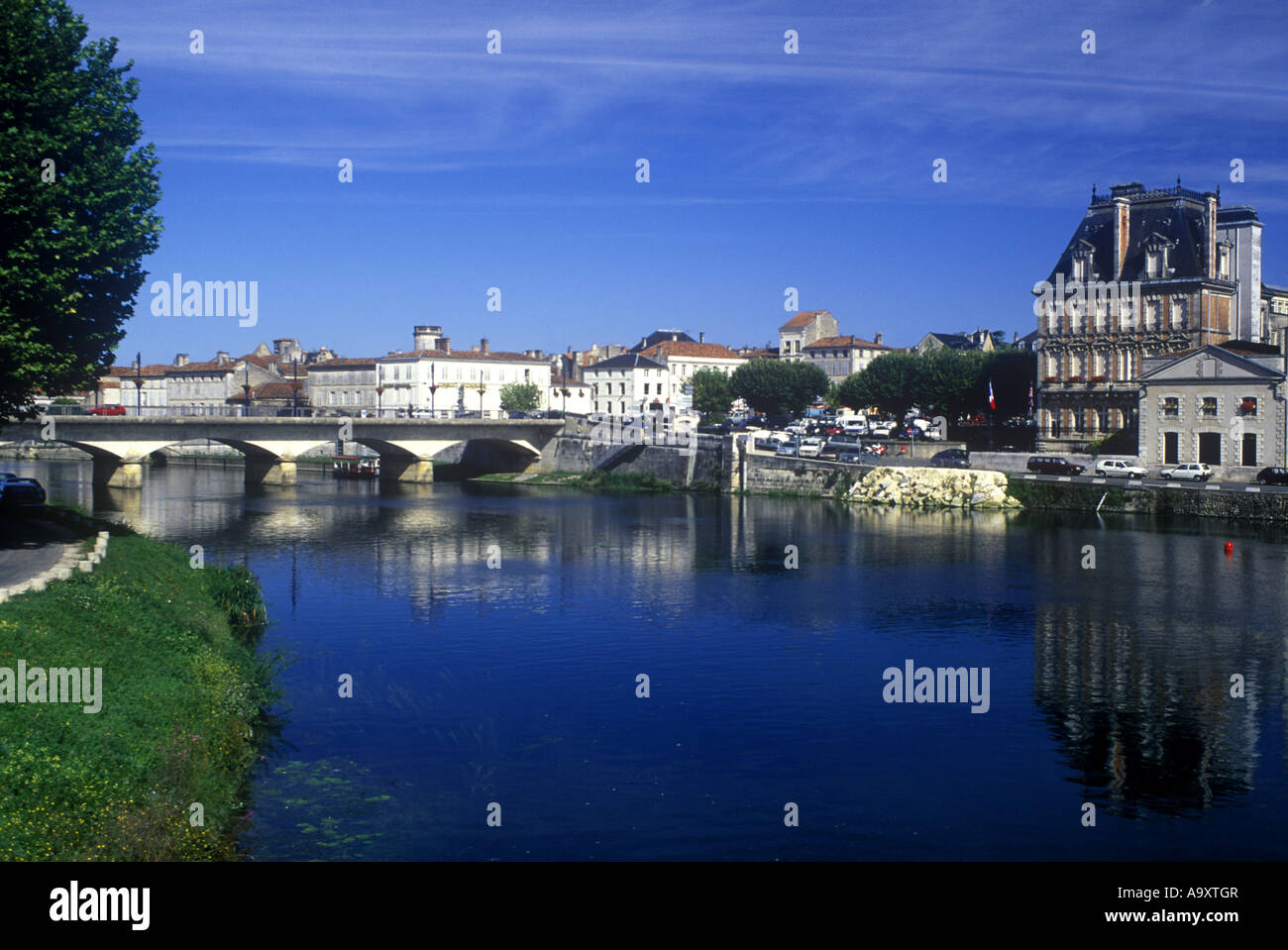 Jarnac, france hi-res stock photography and images - Alamy