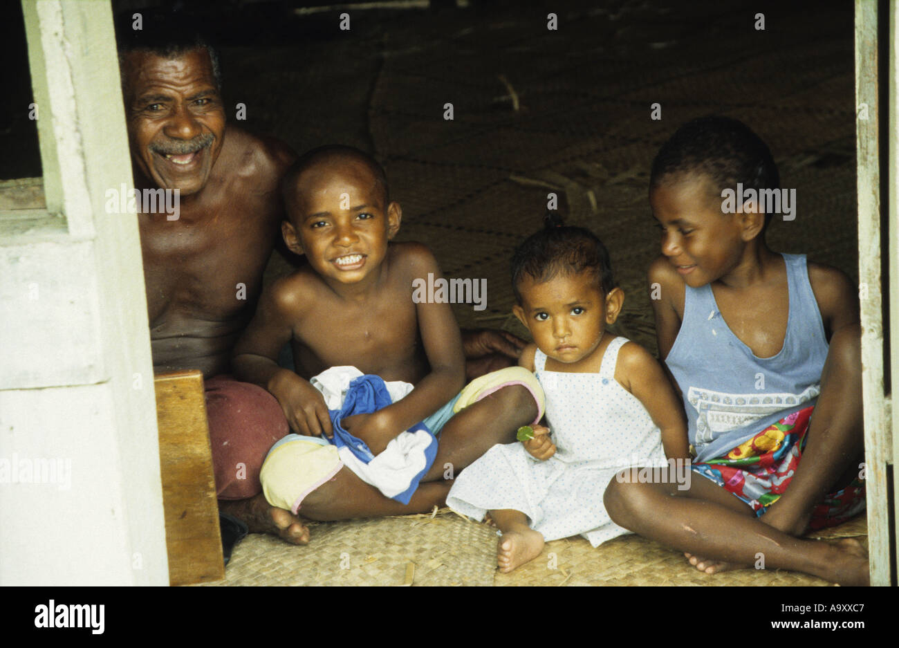 Fijian family hi-res stock photography and images - Alamy