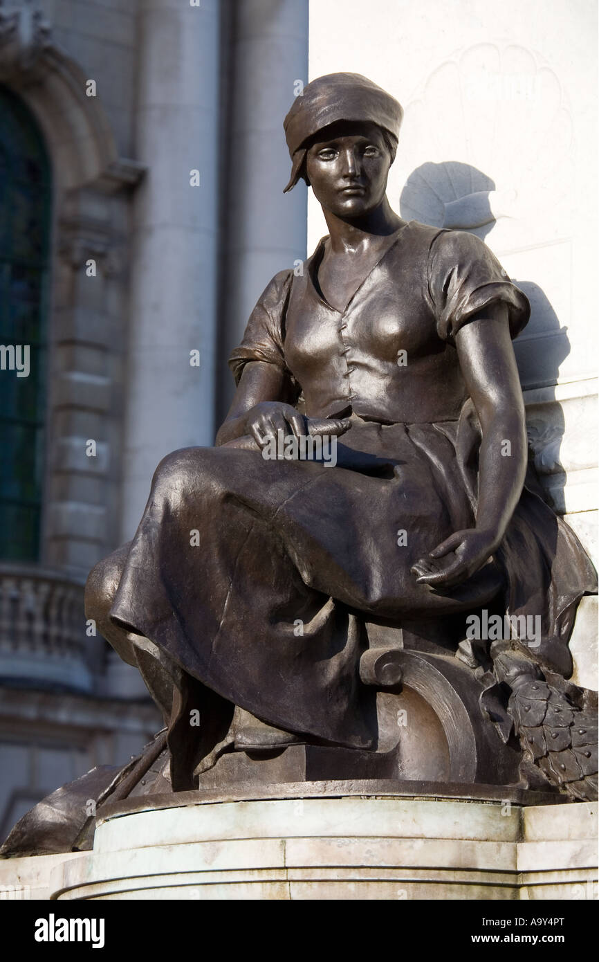 Mayne queen hi-res stock photography and images - Alamy