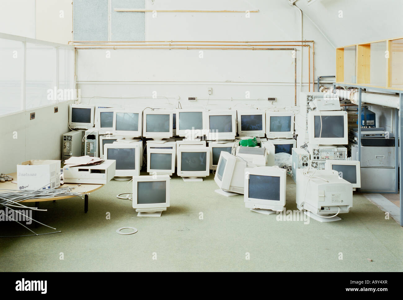 computer monitors, storage, bankrupt, business, IT, information ...