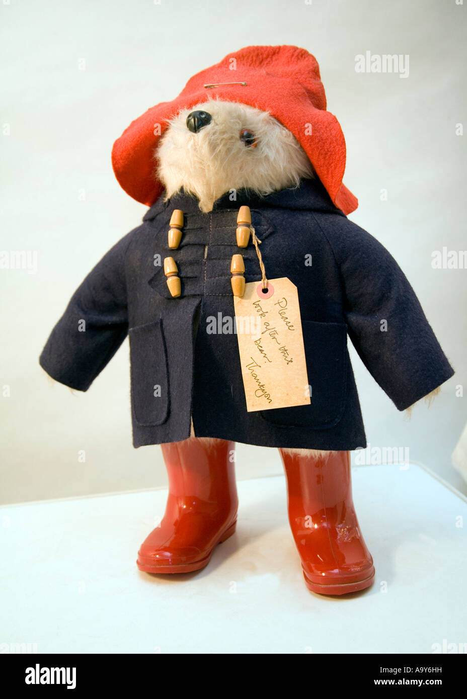 Paddington bear hi-res stock photography and images - Alamy