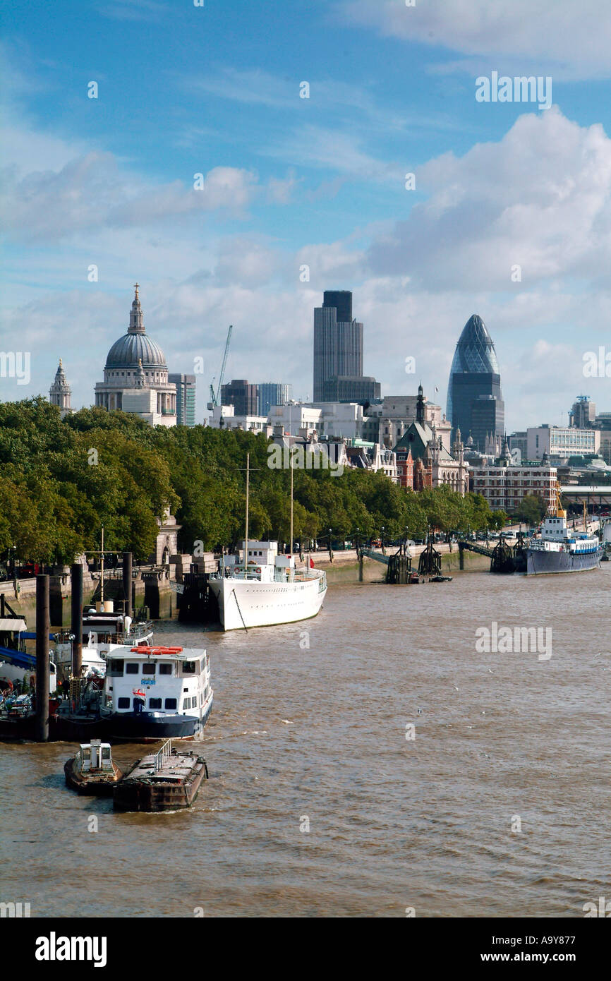 London city skyline Thames Stock Photo - Alamy