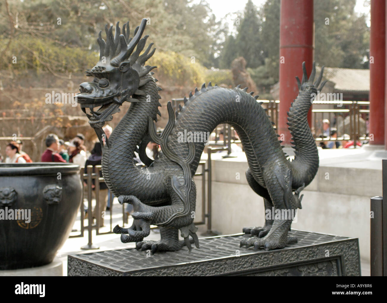 Dragon Statue at the Summer PAlace in Beijing China Stock Photo - Alamy