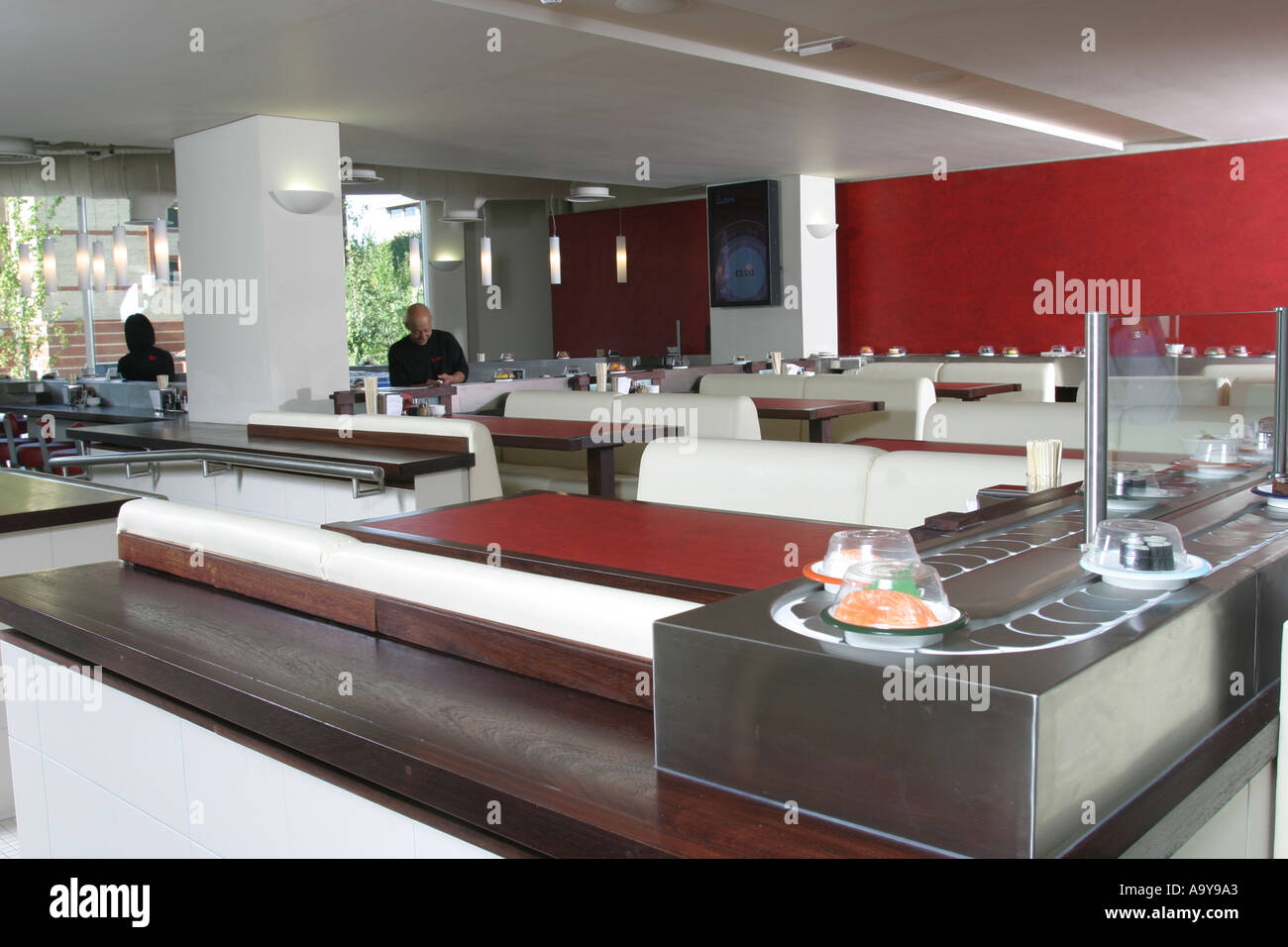 Japanese restaurant interior uk hi-res stock photography and images - Alamy