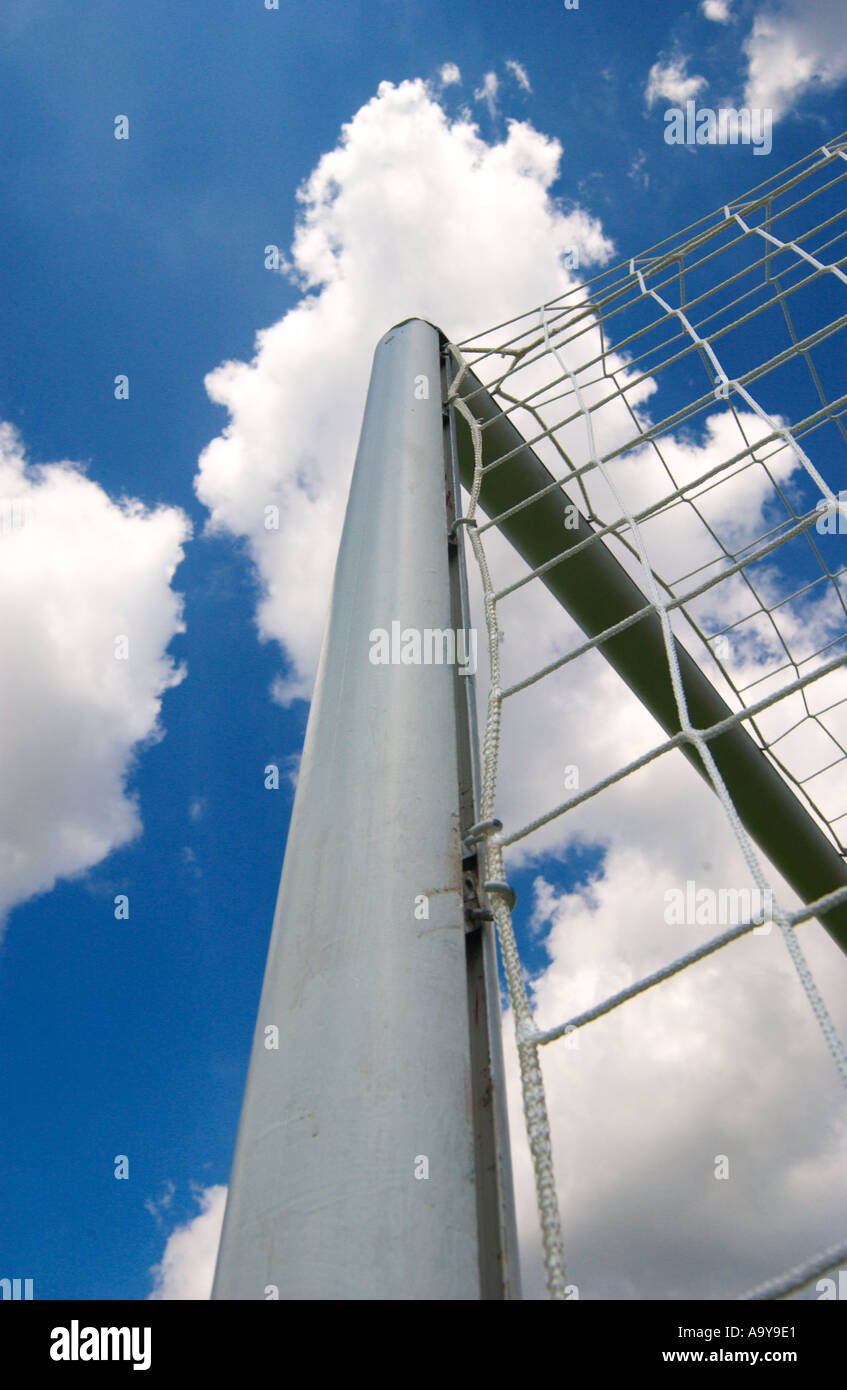 Top corner football goal hi-res stock photography and images - Alamy