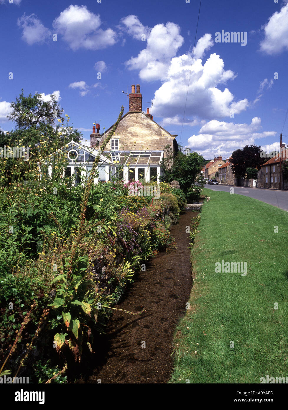 Ebberston hi-res stock photography and images - Alamy