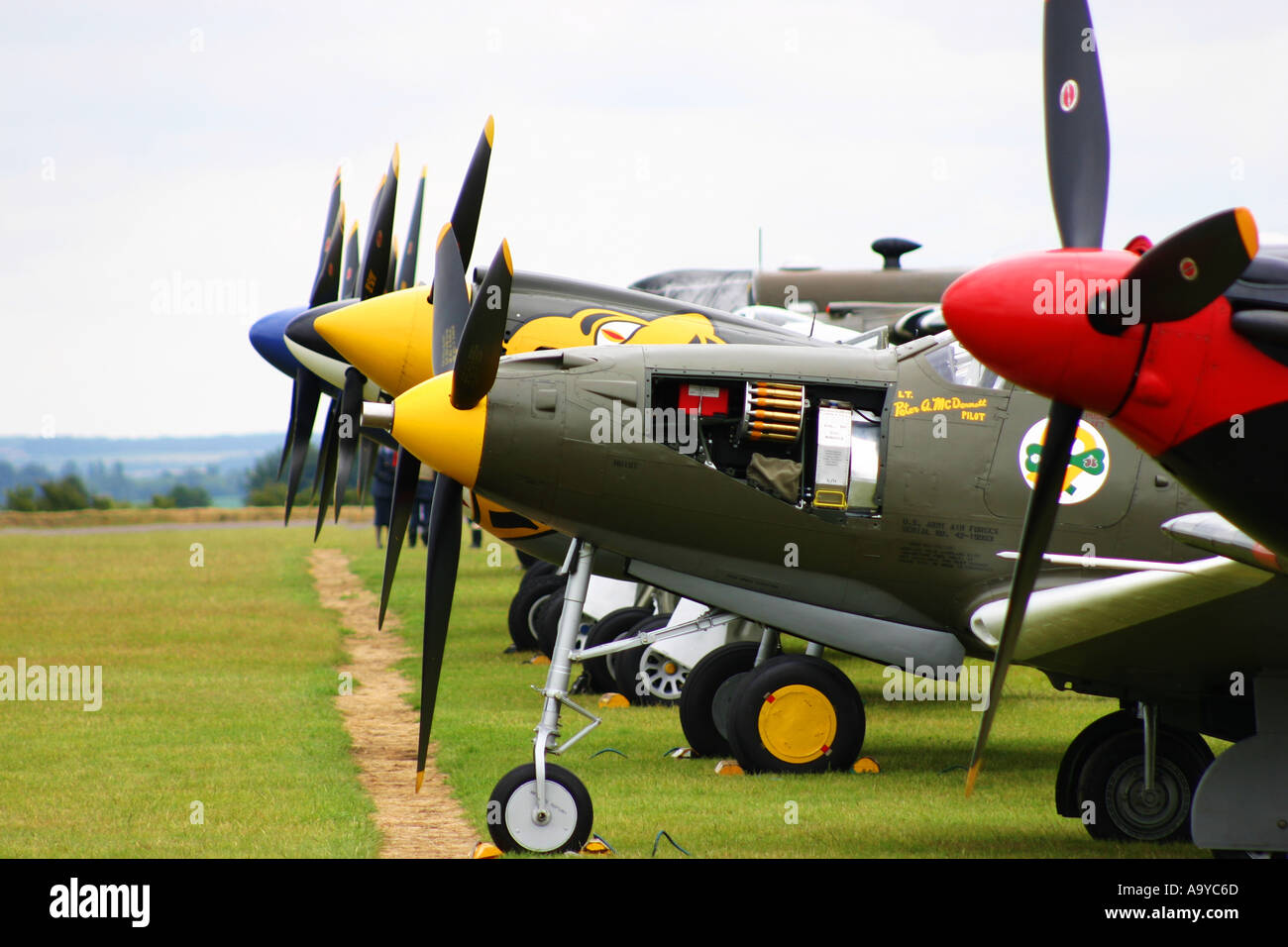 A line up of World War 2 Fighter Aircraft Stock Photo - Alamy