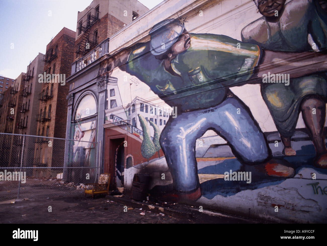 Inner city decay new york hi-res stock photography and images - Alamy