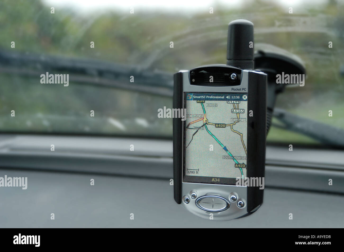 Compac Ipaq pocket PC PDA with navman GPS jacket Stock Photo - Alamy