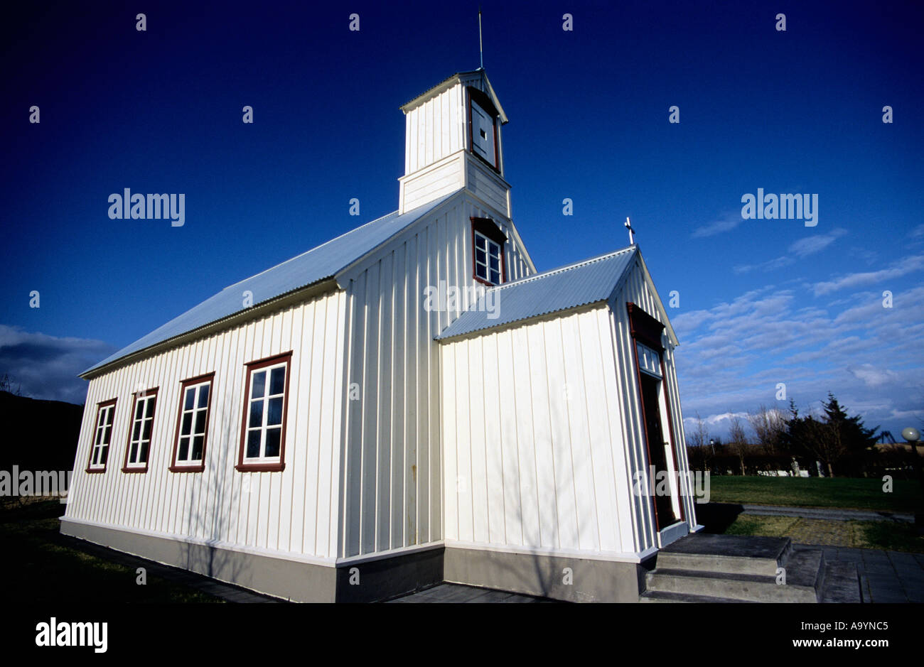 Small wood church hi-res stock photography and images - Alamy