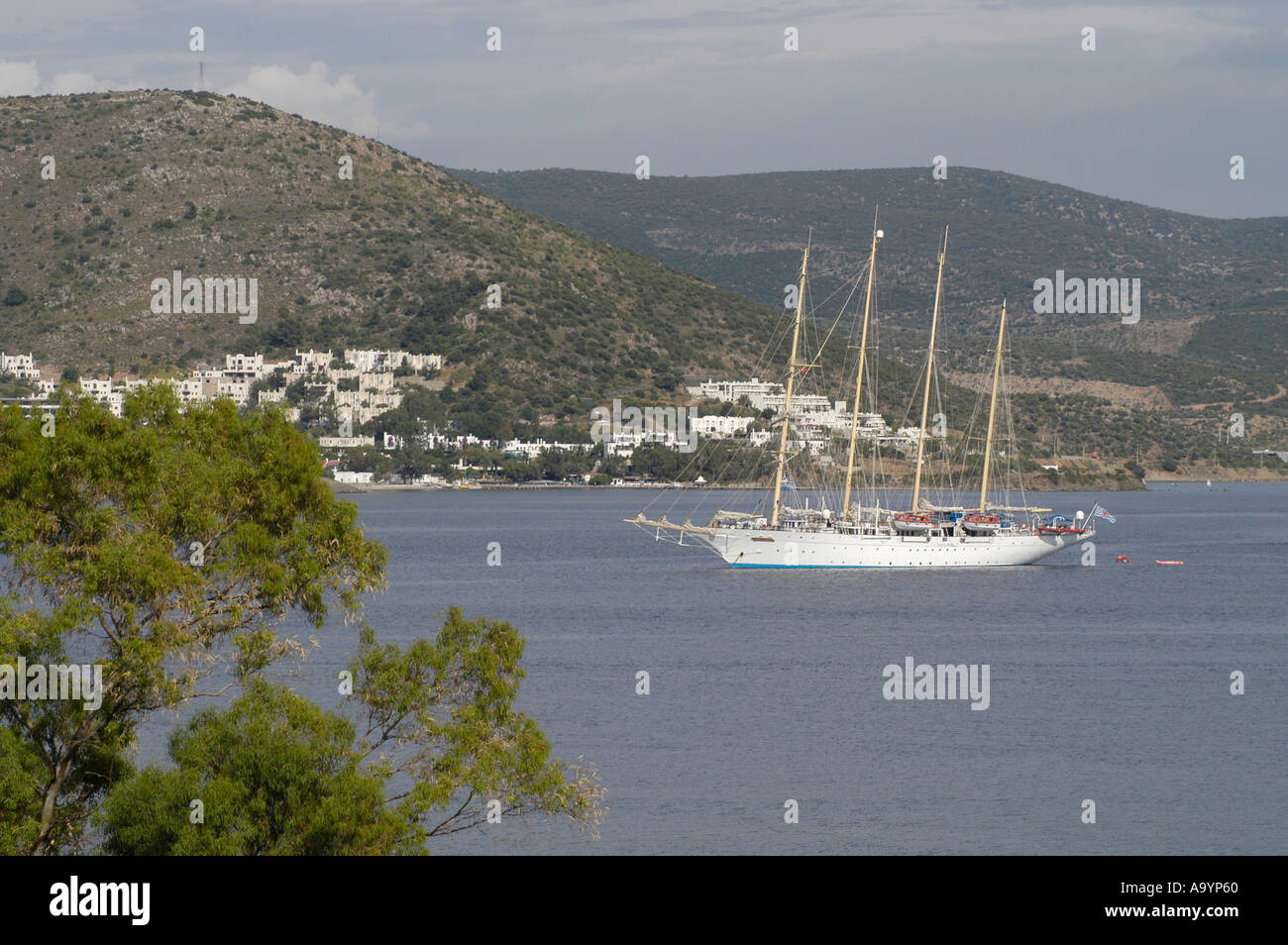 Tall sailing ship approaching Bodrum harbour in Turkey Stock Photo - Alamy