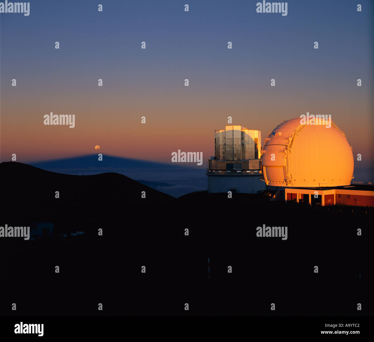 Keck 1 hi-res stock photography and images - Alamy