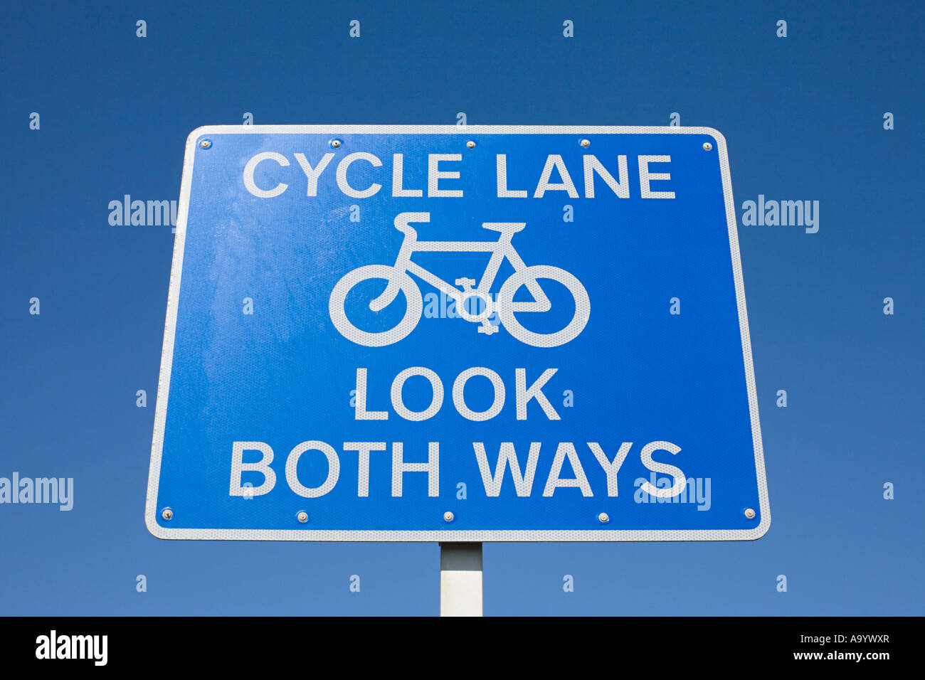 Bicycle path sign Stock Photo - Alamy