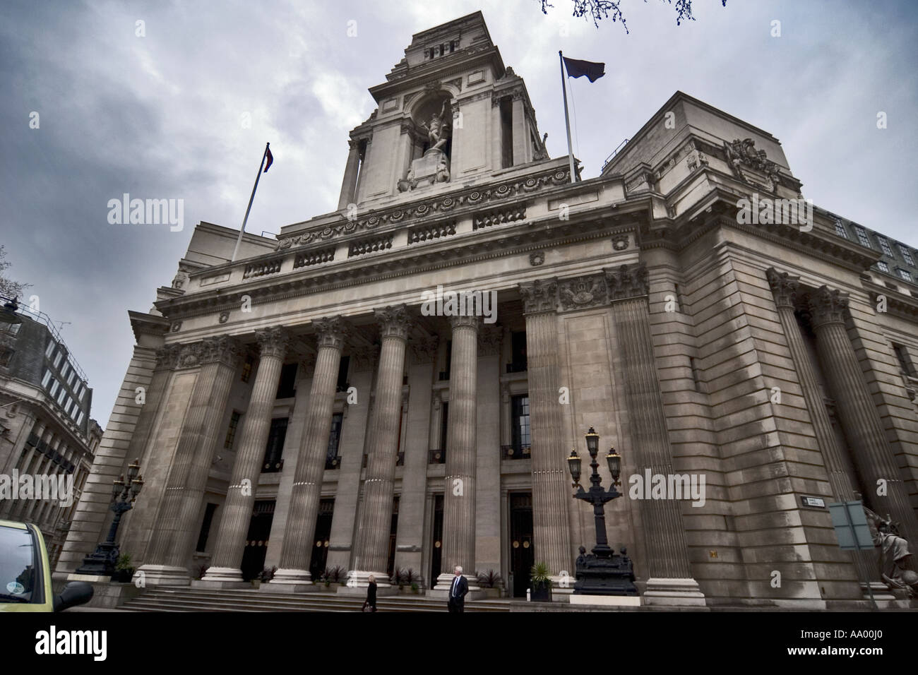 Old Willis Group Headquarters 10 Trinity Square London Stock Photo - Alamy