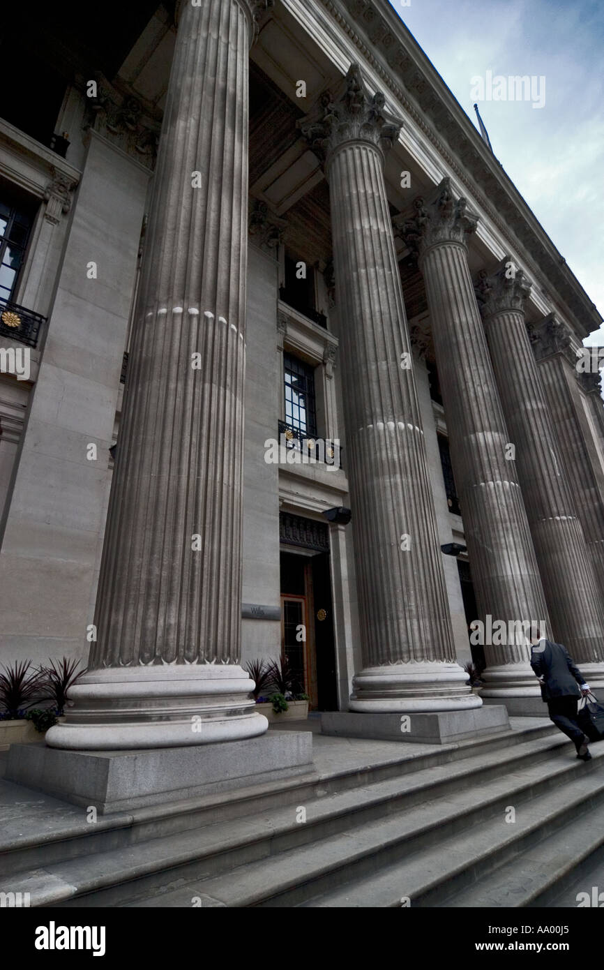 Willis group offices hi-res stock photography and images - Alamy