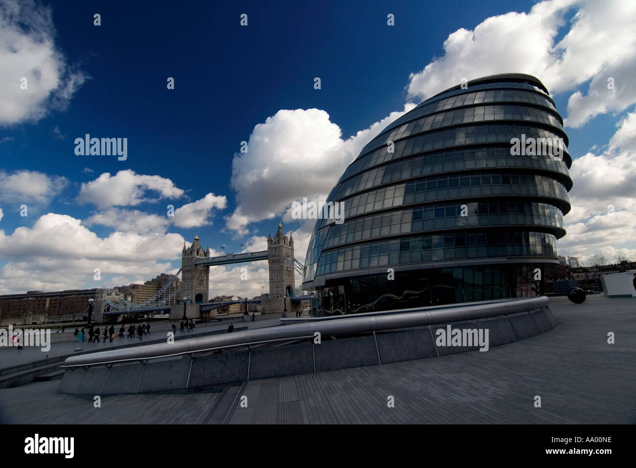 Oval shaped building hi-res stock photography and images - Alamy