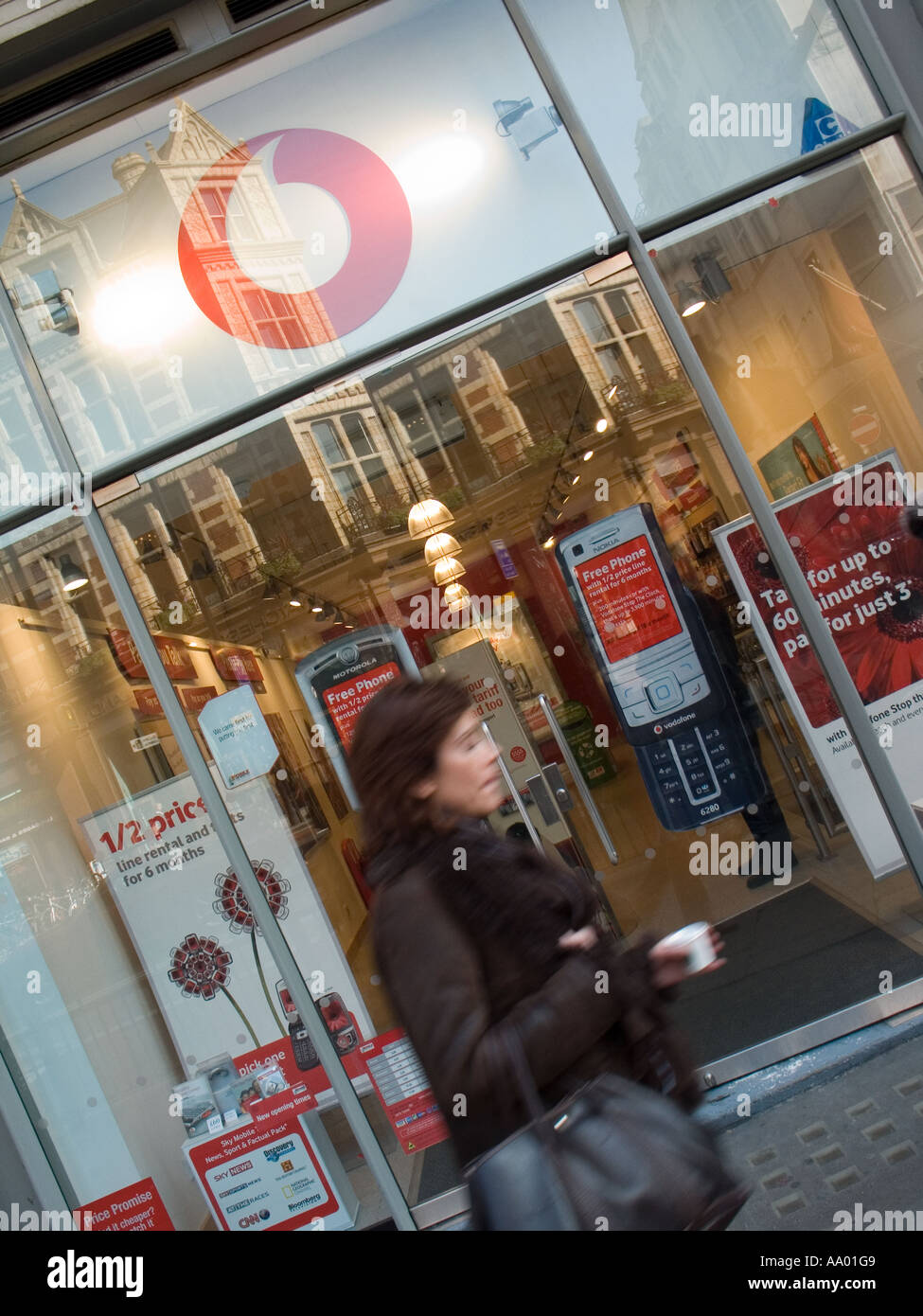 Vodafone store London Stock Photo - Alamy
