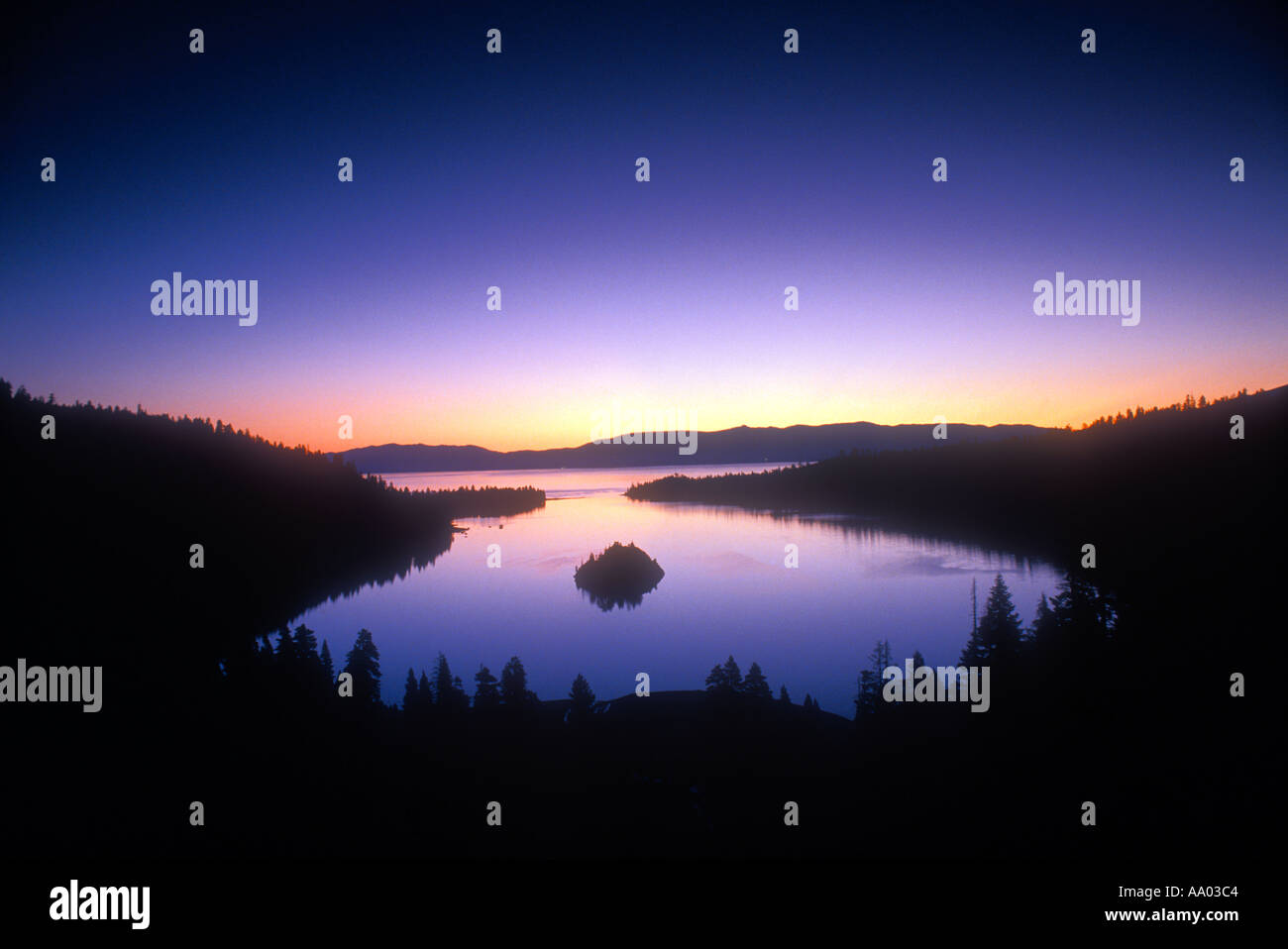 Sunrise still lake in hi-res stock photography and images - Alamy