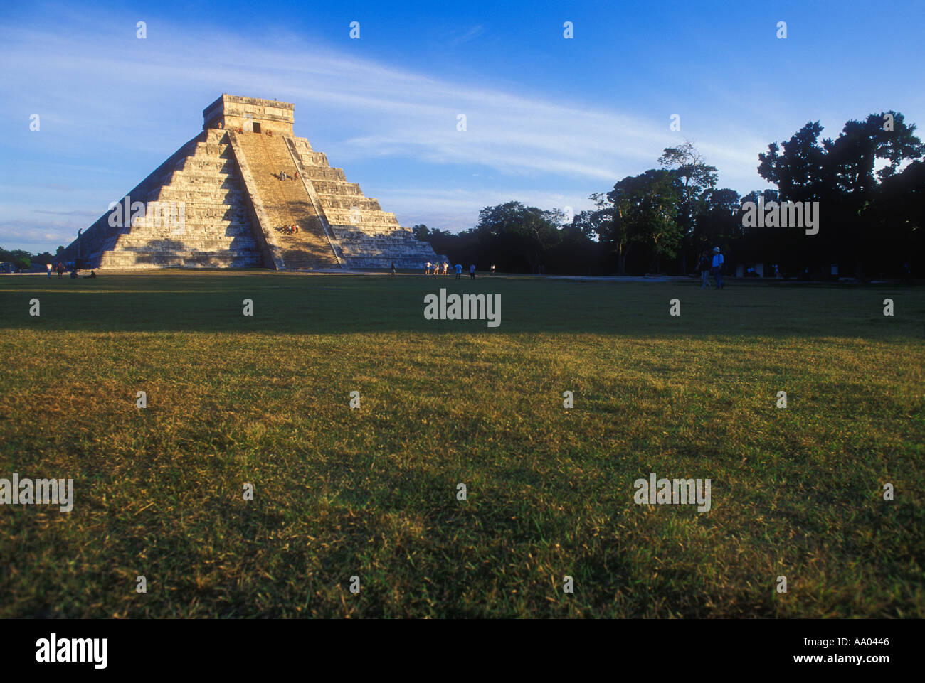El Castillo pyramid at the Mayan ruins at Chichen Itza Yucatan Mexico ...