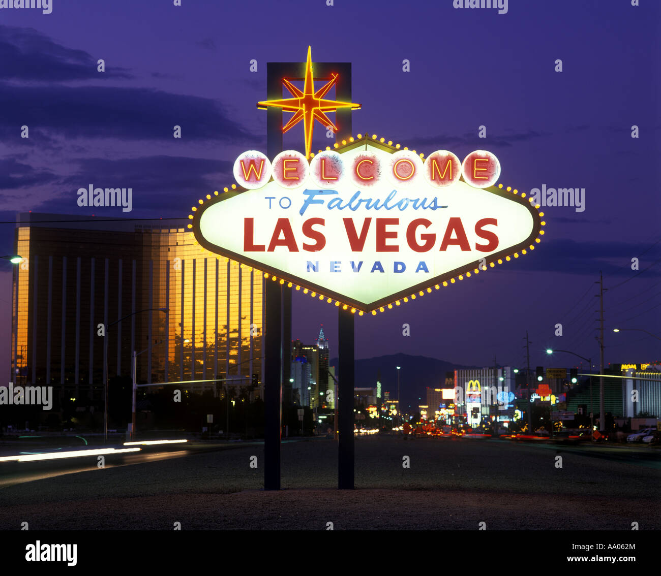 WELCOME TO FABULOUS LAS VEGAS NEON SIGN THE STRIP LAS VEGAS NEVADA USA ...