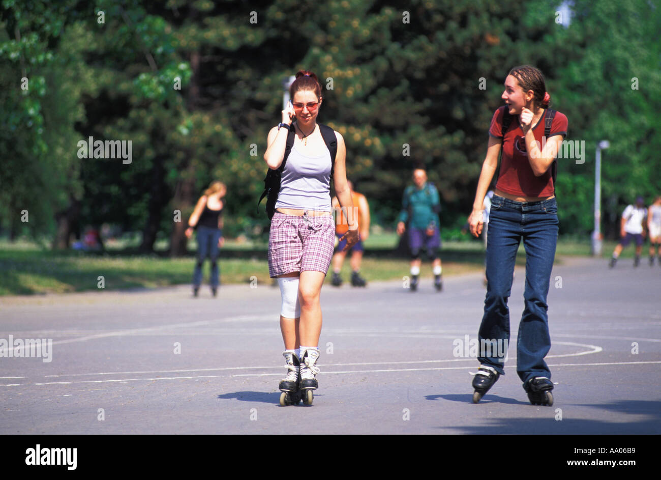 CZECH REPUBLIC PRAGUE LETNA HILL ROLLERBLADERS INLINES Stock Photo - Alamy