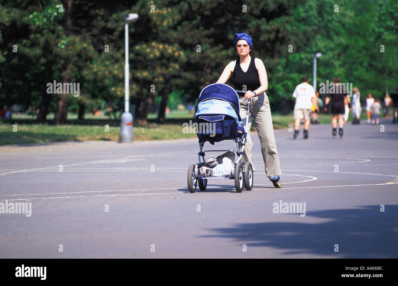 Prague skate hi-res stock photography and images - Alamy