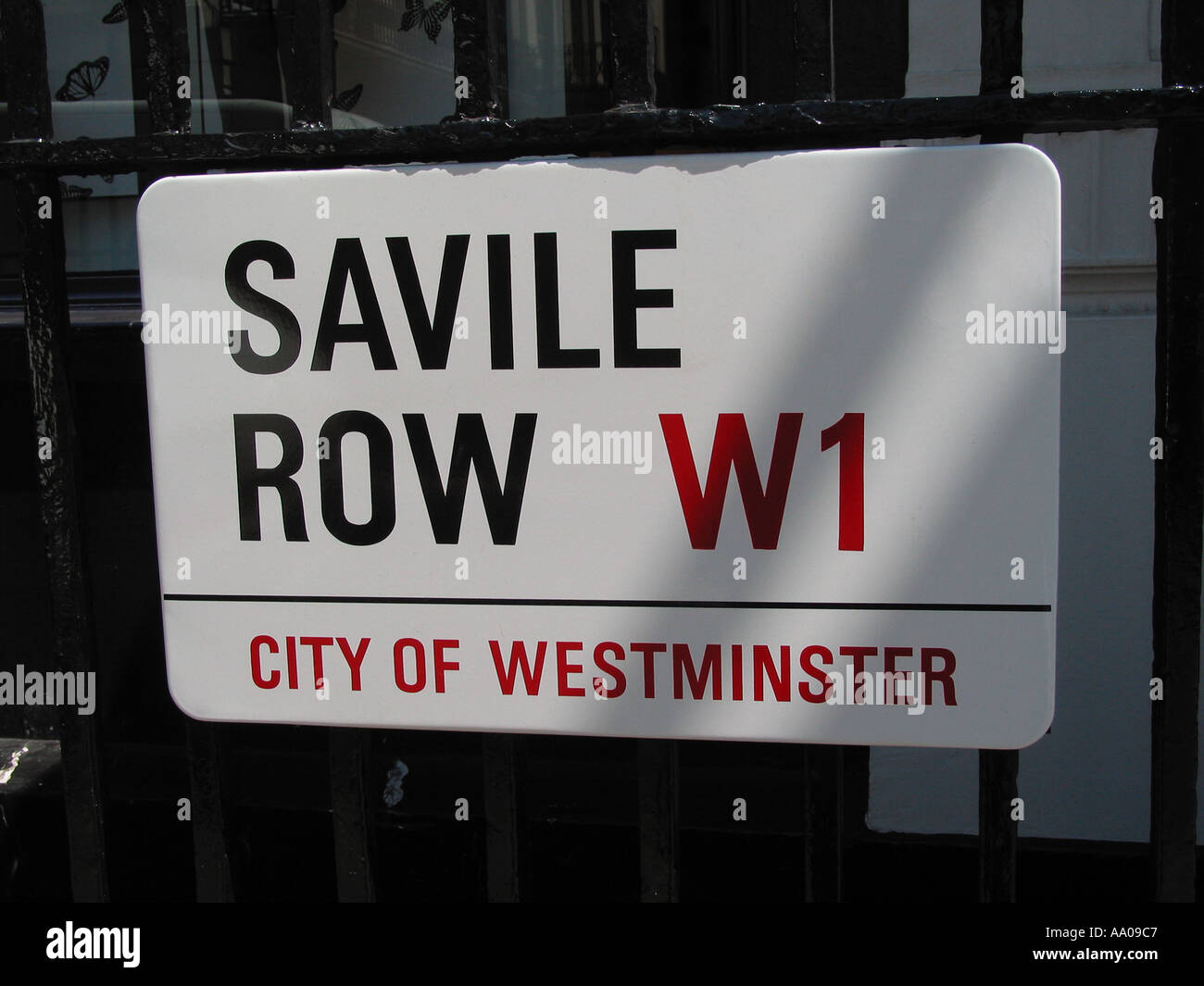 Savile row suits hi-res stock photography and images - Alamy