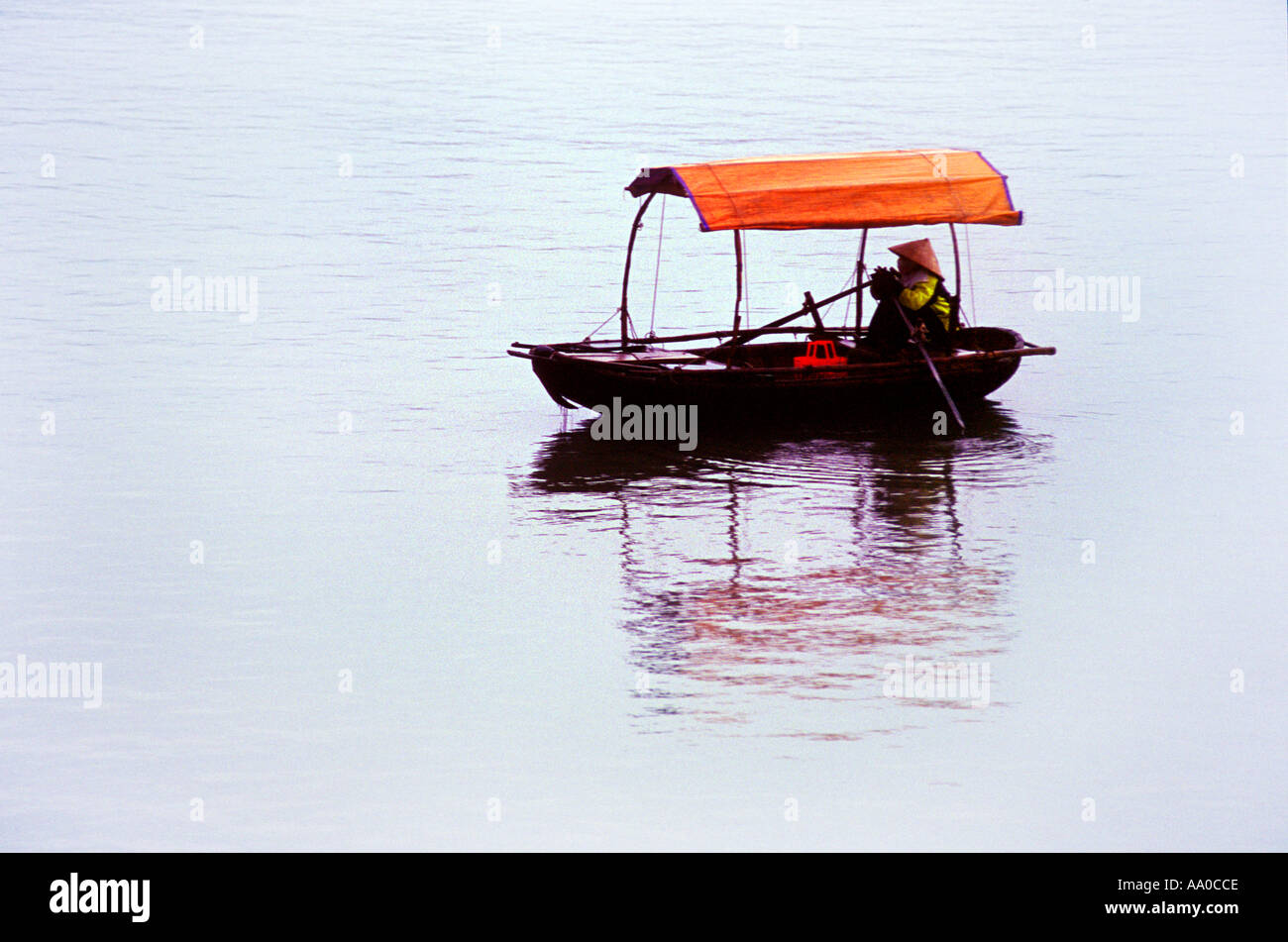 Thung chai boat hi-res stock photography and images - Alamy