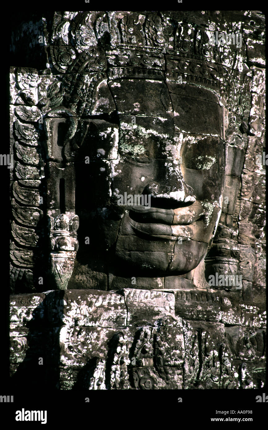 Angkor temples causeway hi-res stock photography and images - Alamy