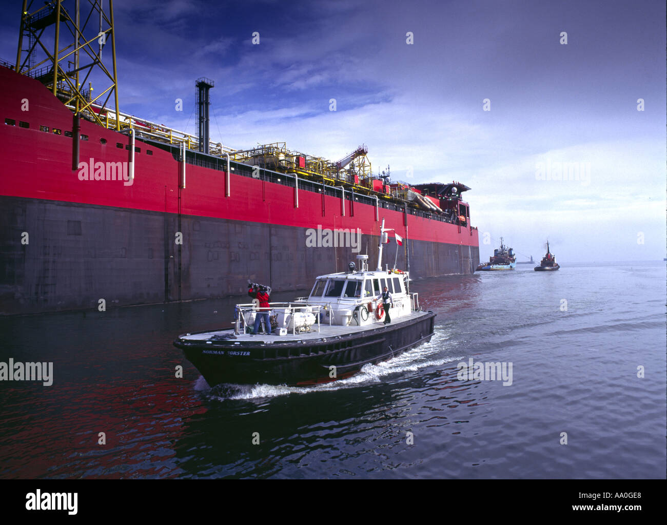 Anasuria on the Tyne for conversion work as a floating oil platform ...