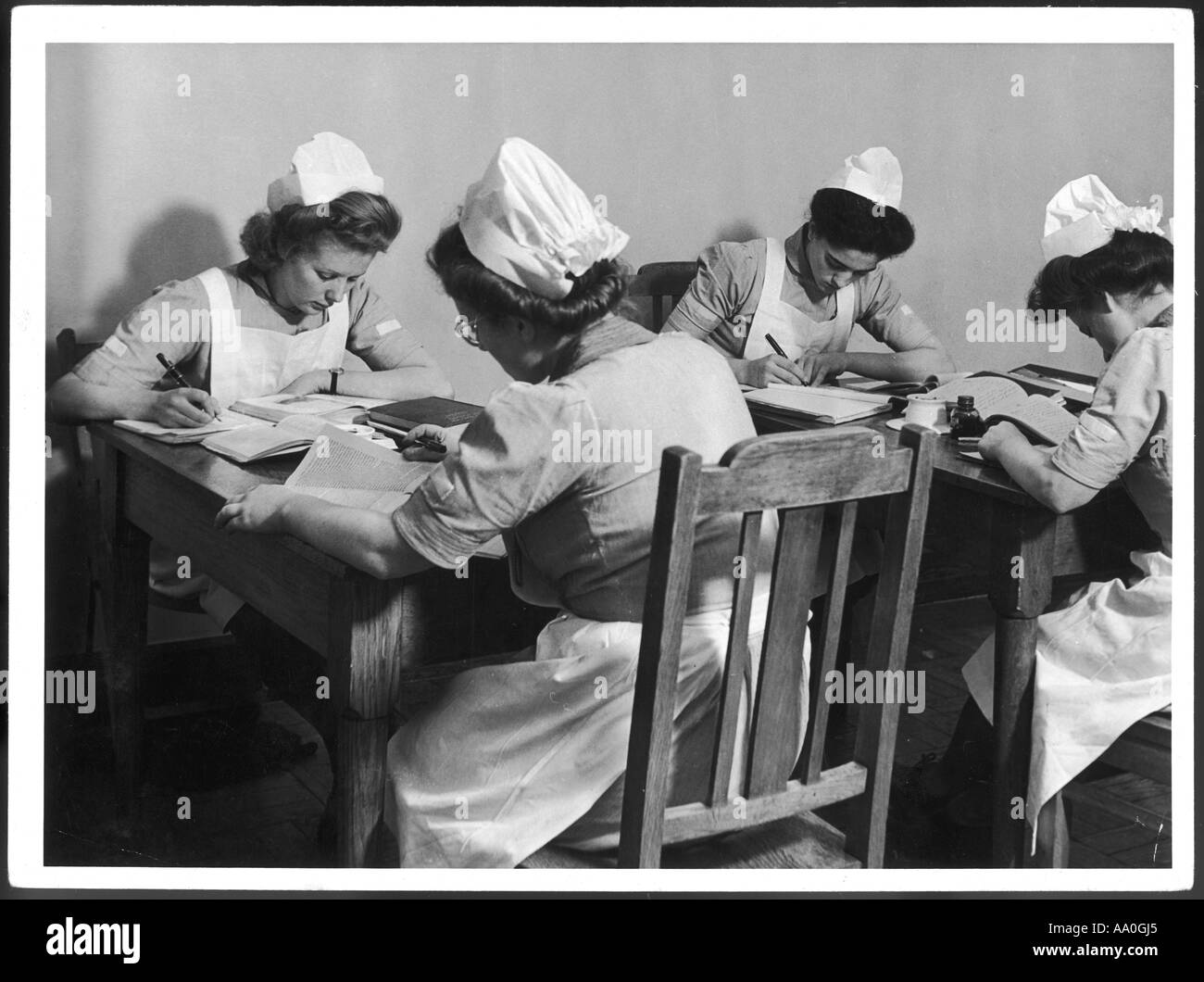 Student nurses nhs hi-res stock photography and images - Alamy