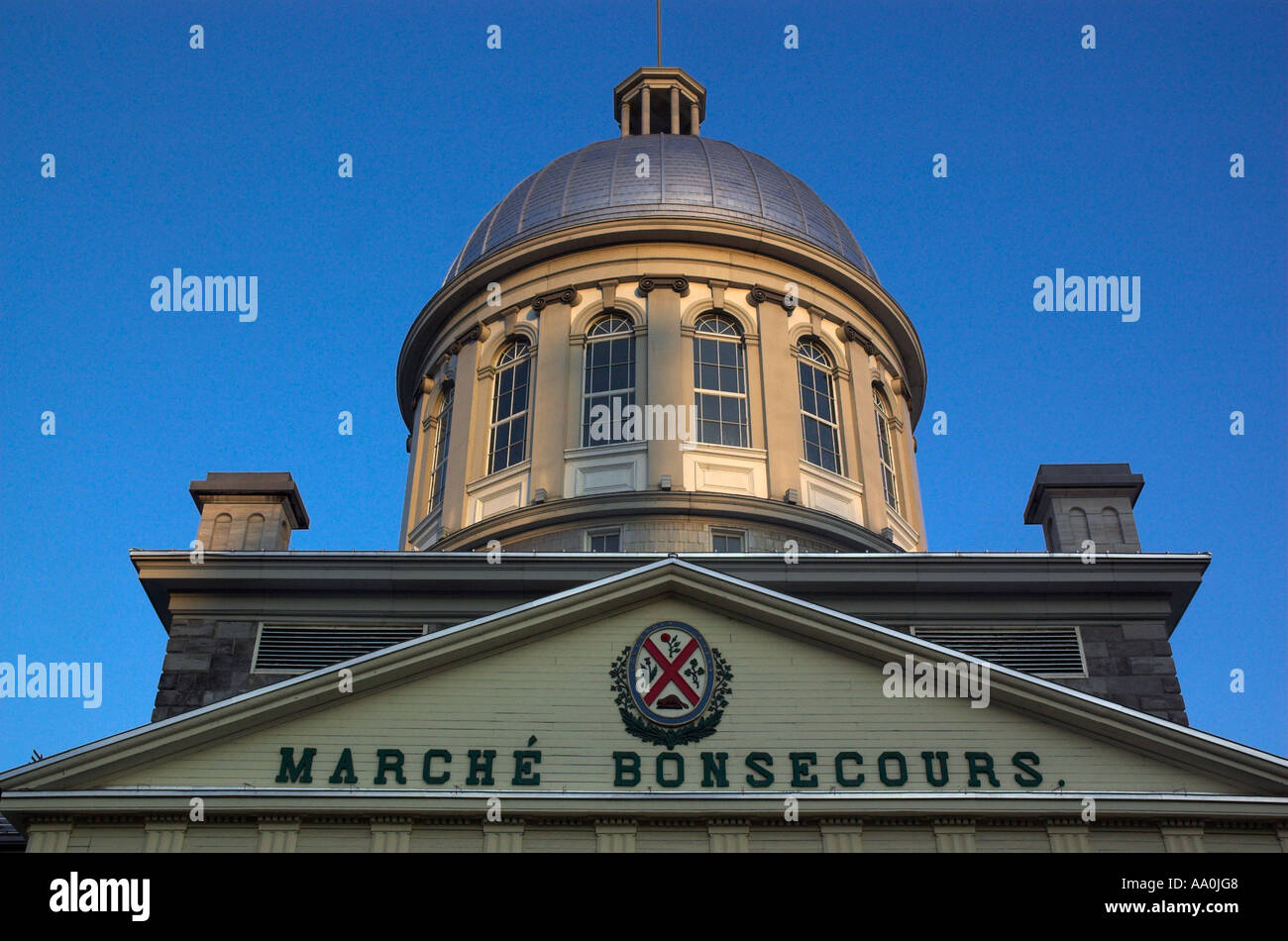 The Marche Bonsecours in Old Montreal Stock Photo - Alamy