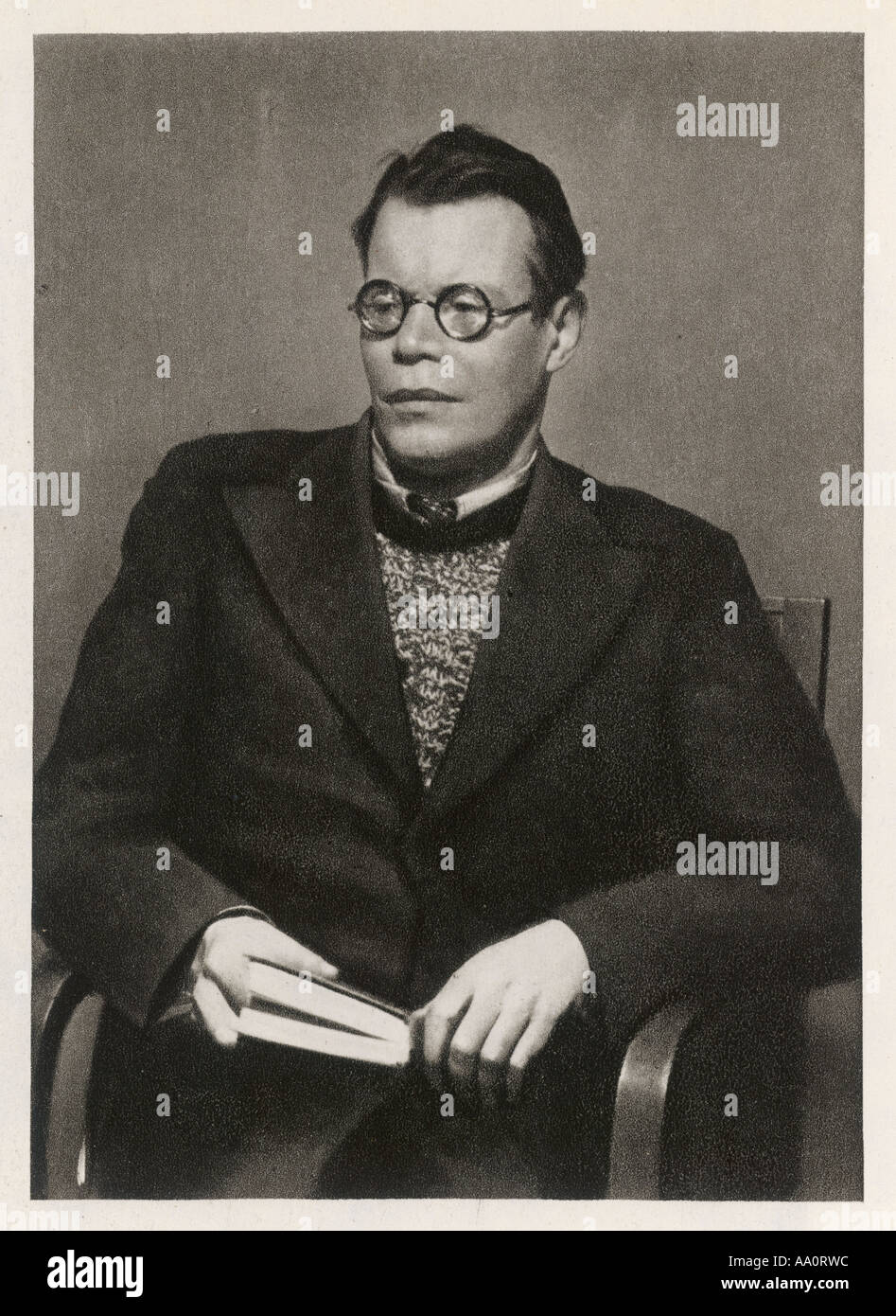 1947 songs hi-res stock photography and images - Alamy