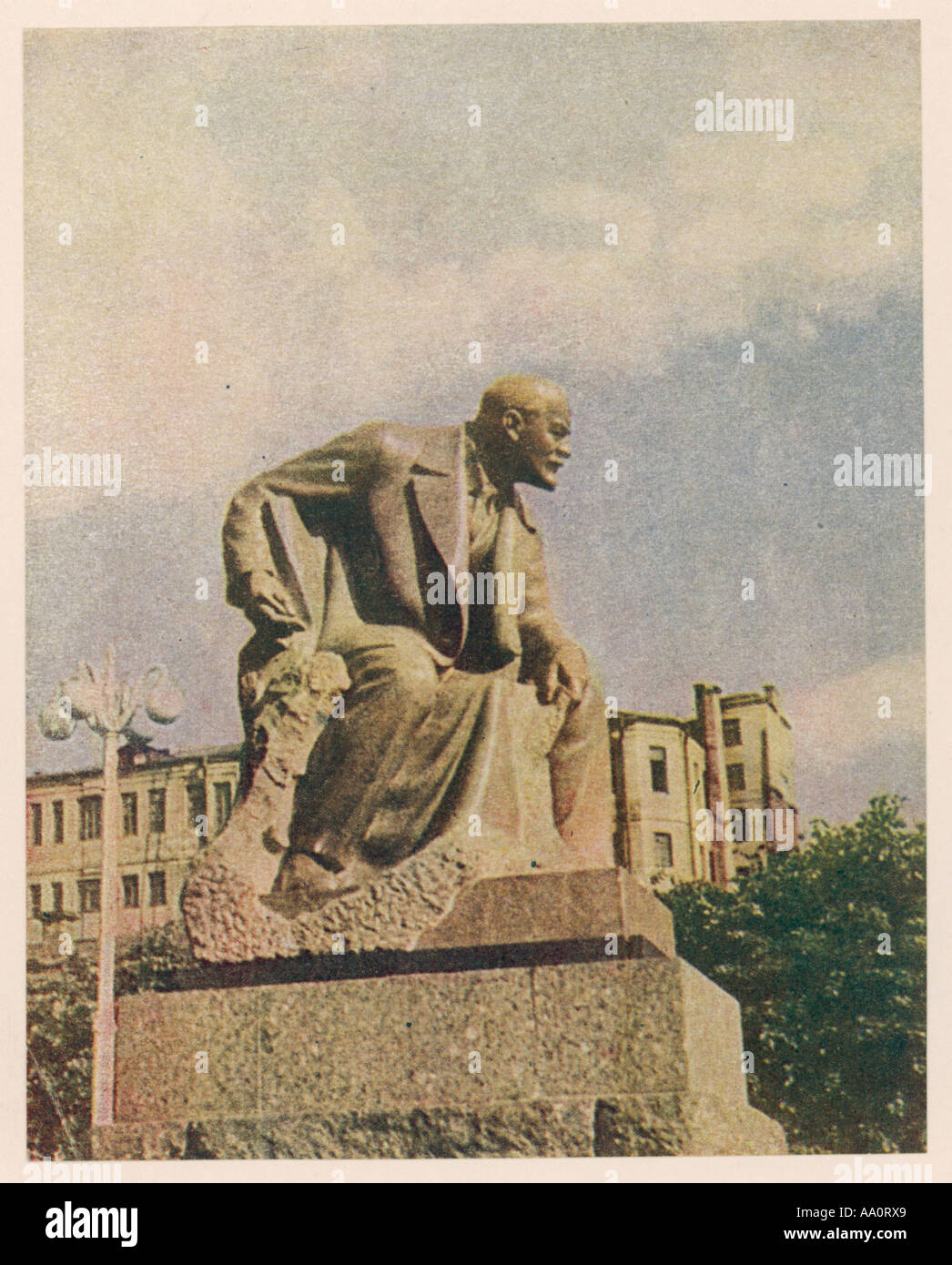 Moscow square lenin hi-res stock photography and images - Alamy