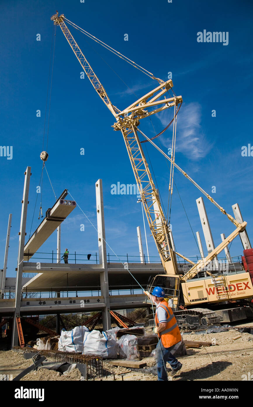 Beam construction hi-res stock photography and images - Alamy