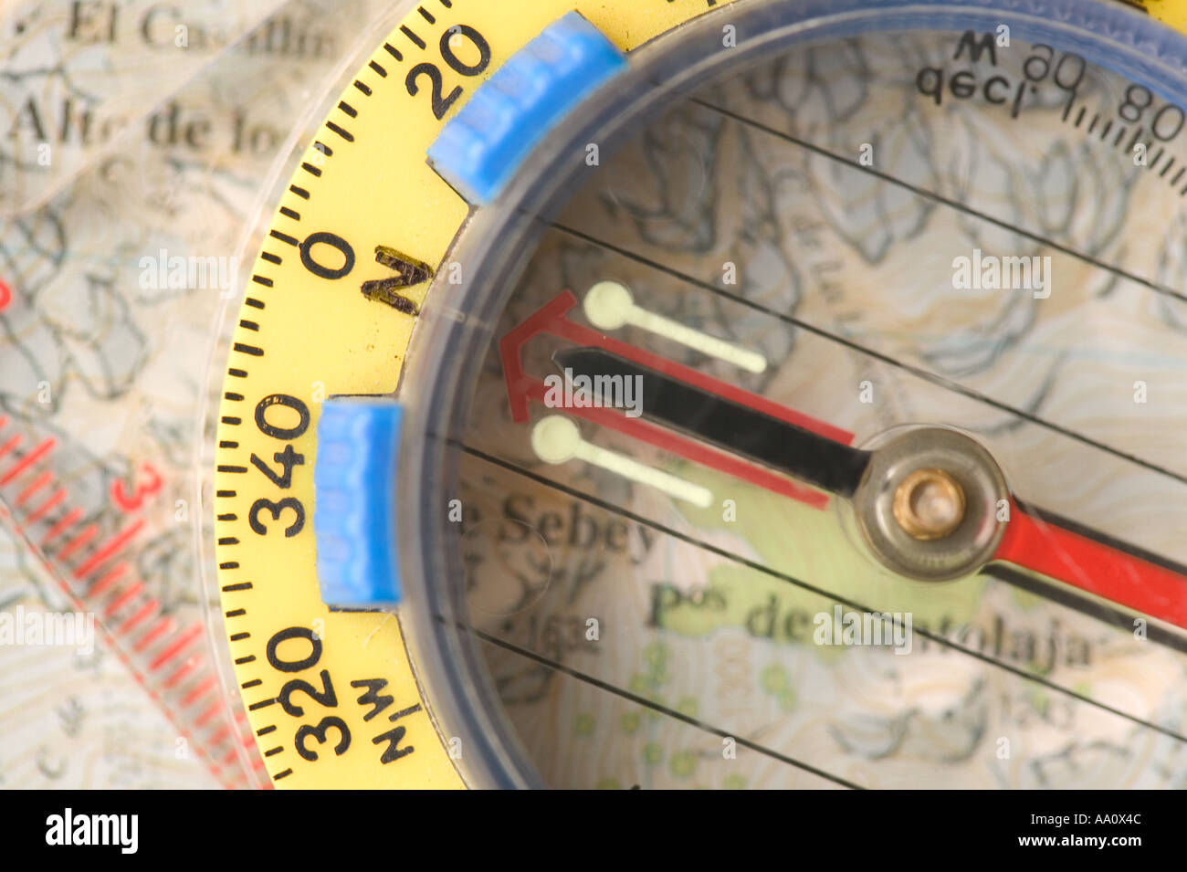 a compass pointing north Stock Photo - Alamy