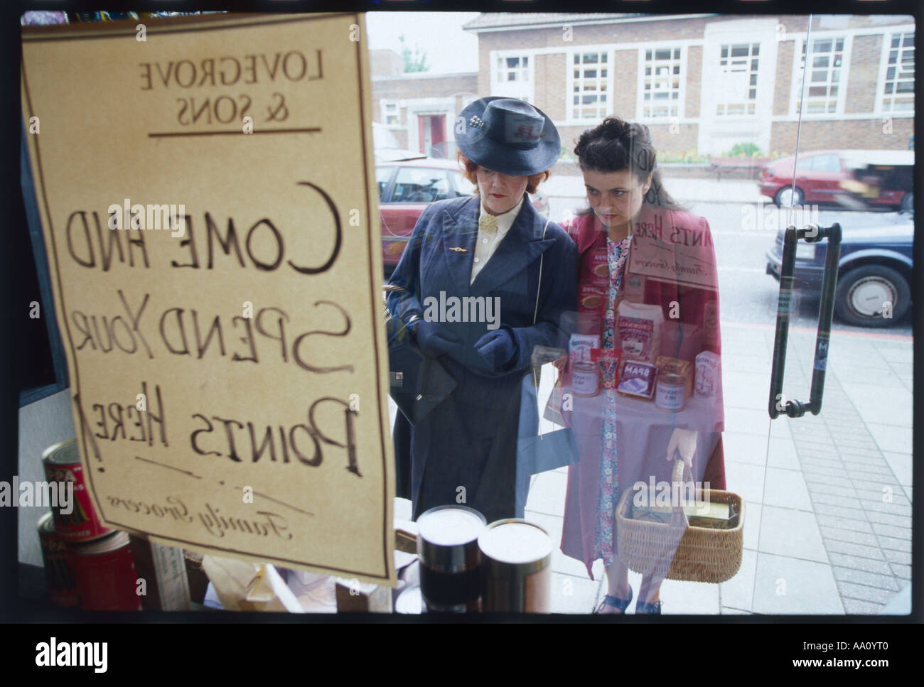 1940s shop window hi-res stock photography and images - Alamy