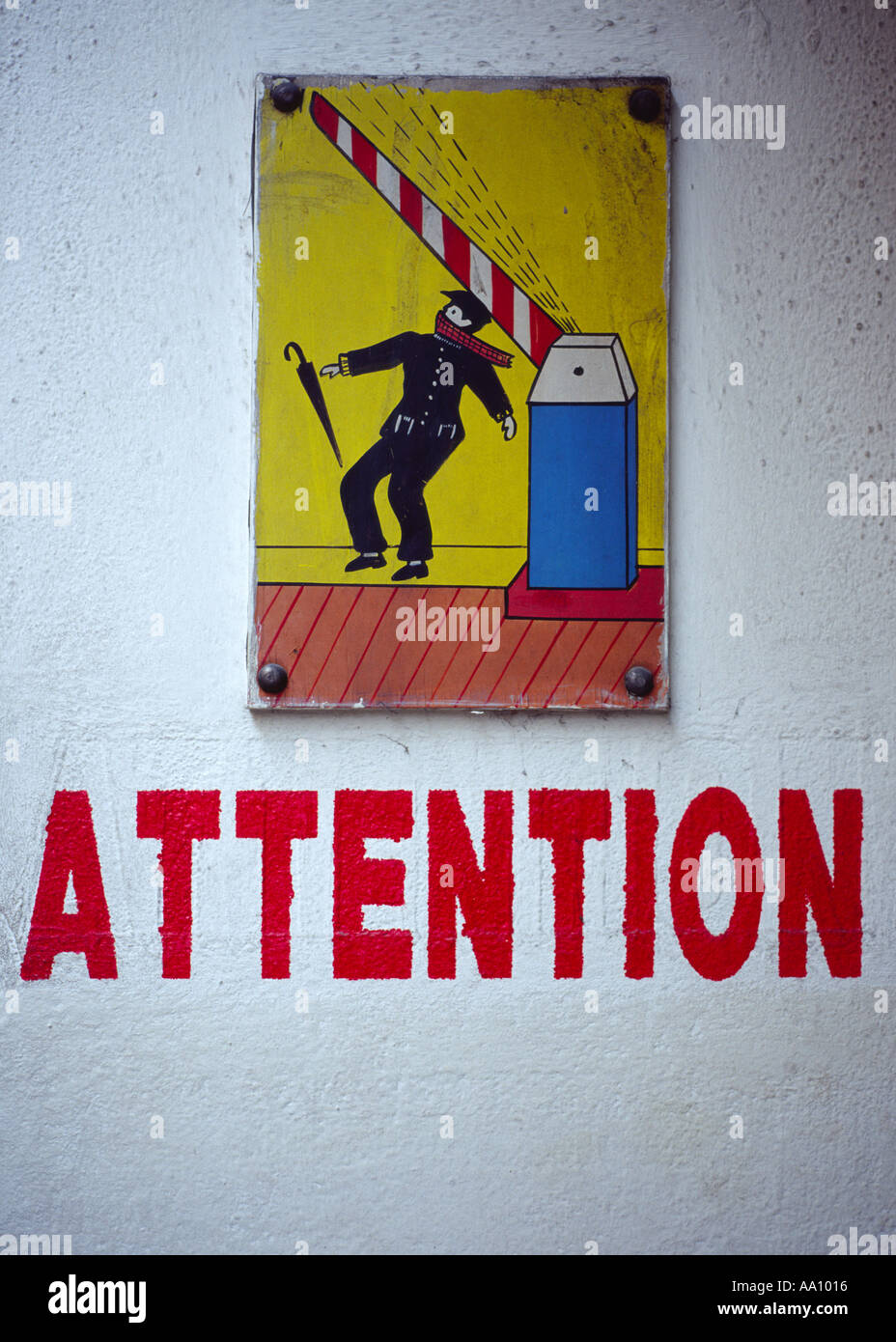 attention warning sign showing barrier hitting a persons head Stock ...