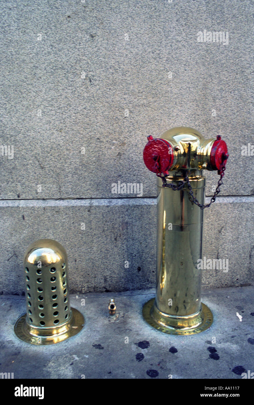 Fire Hydrant New York Stock Photo - Alamy