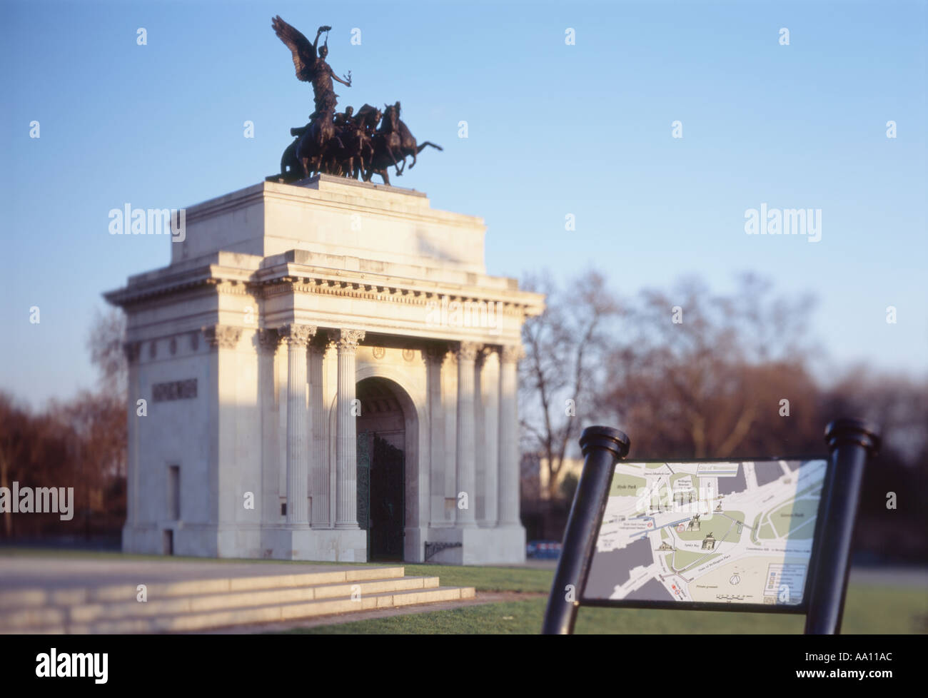 London Duke of Wellington Arch and Tourist Map near Londons Hyde Park ...