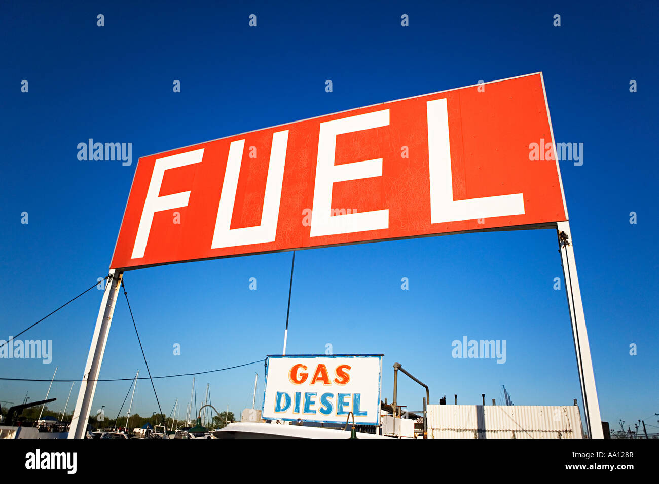 Diesel signs hi-res stock photography and images - Alamy