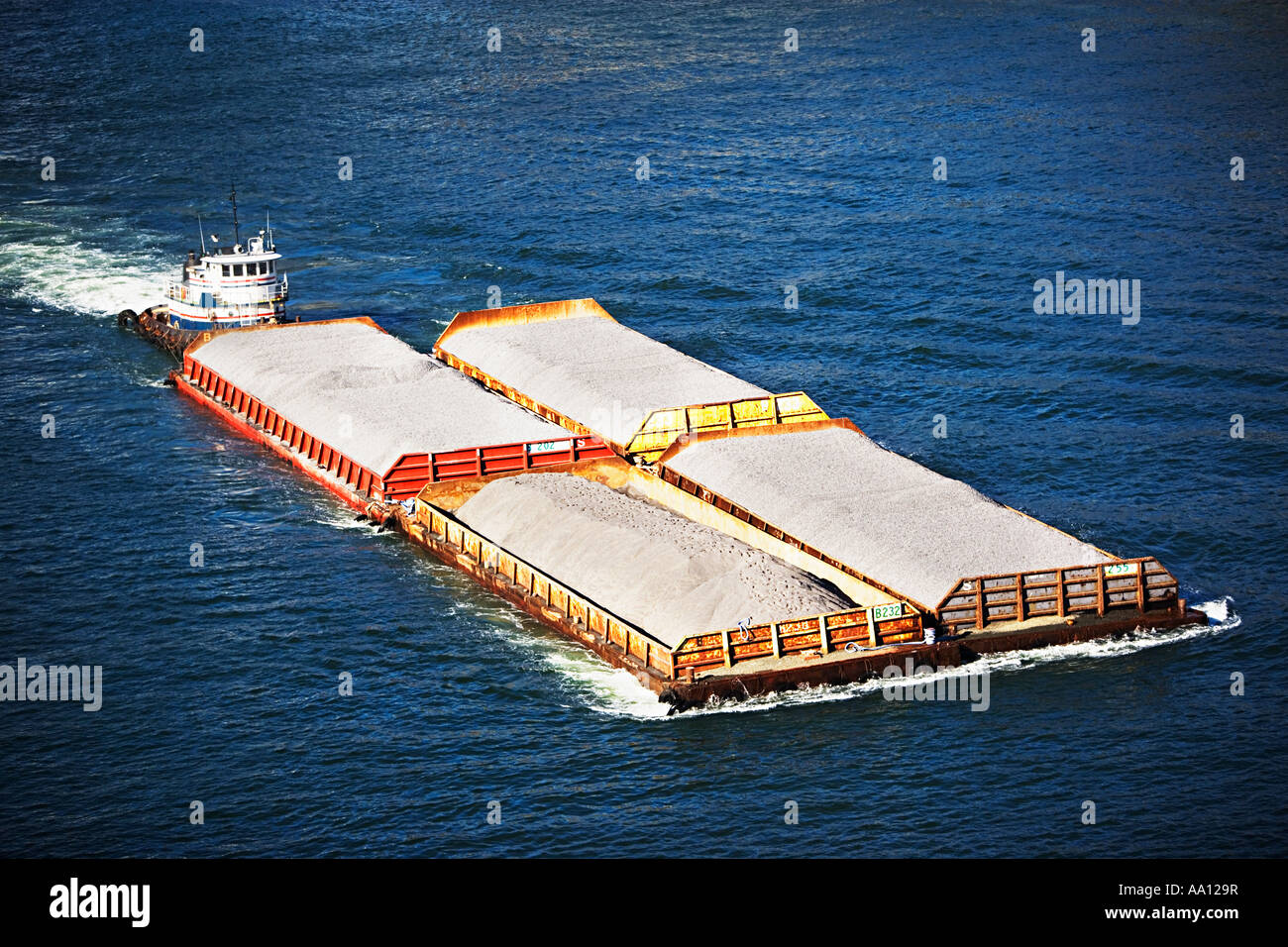 Tugboat rock hi-res stock photography and images - Alamy