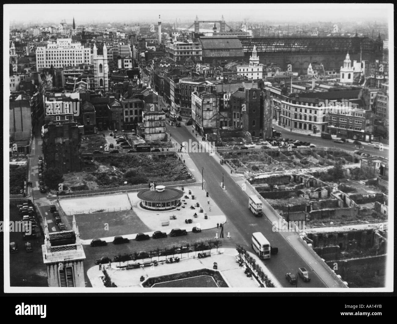 London st pauls from Black and White Stock Photos & Images - Alamy