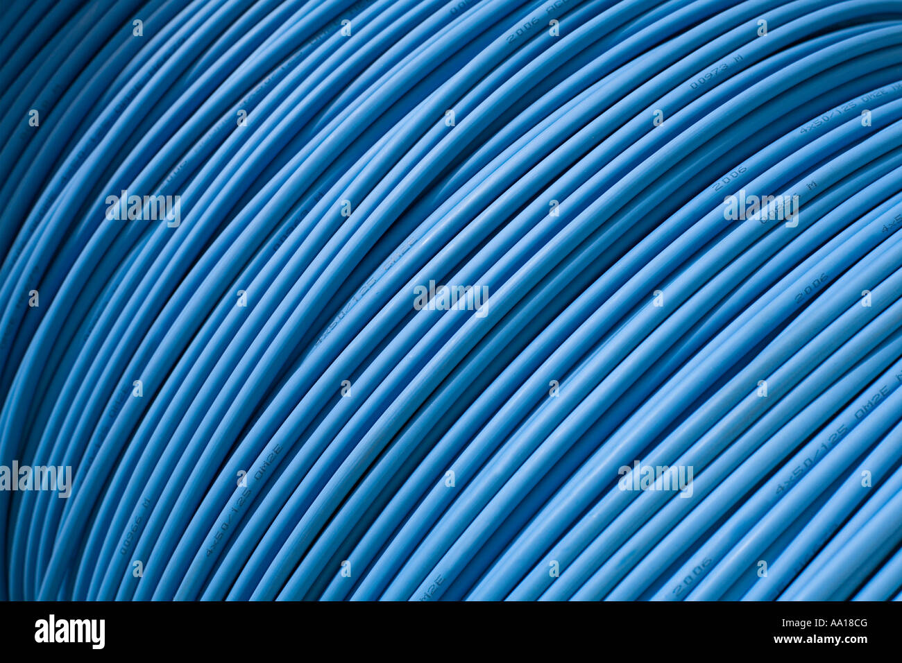 Cable quantity hi-res stock photography and images - Alamy