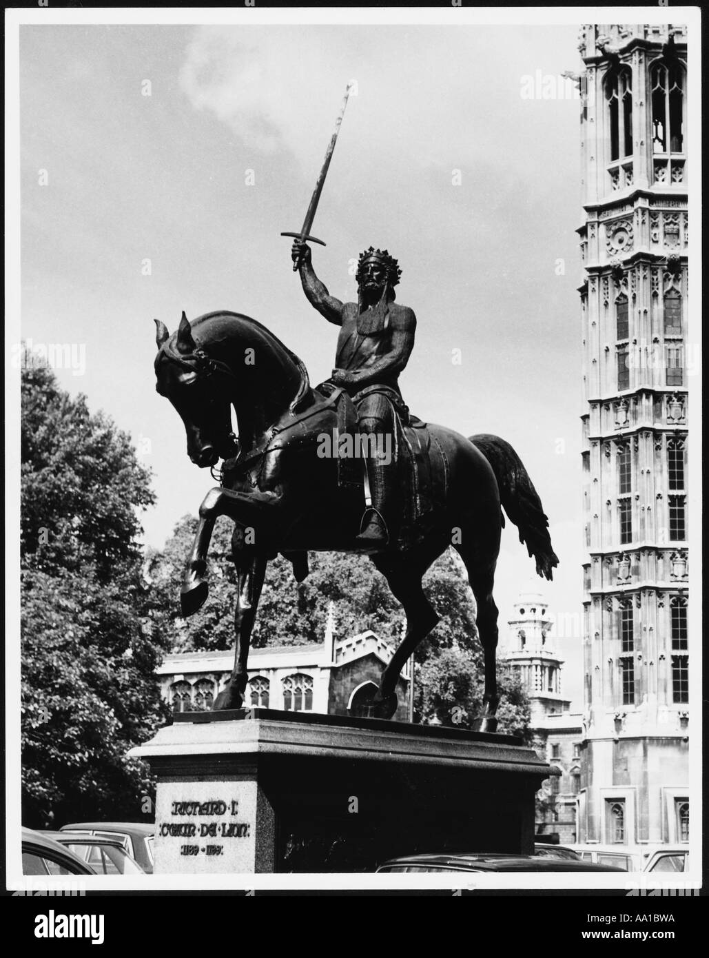 Statue Of Richard I Stock Photo - Alamy