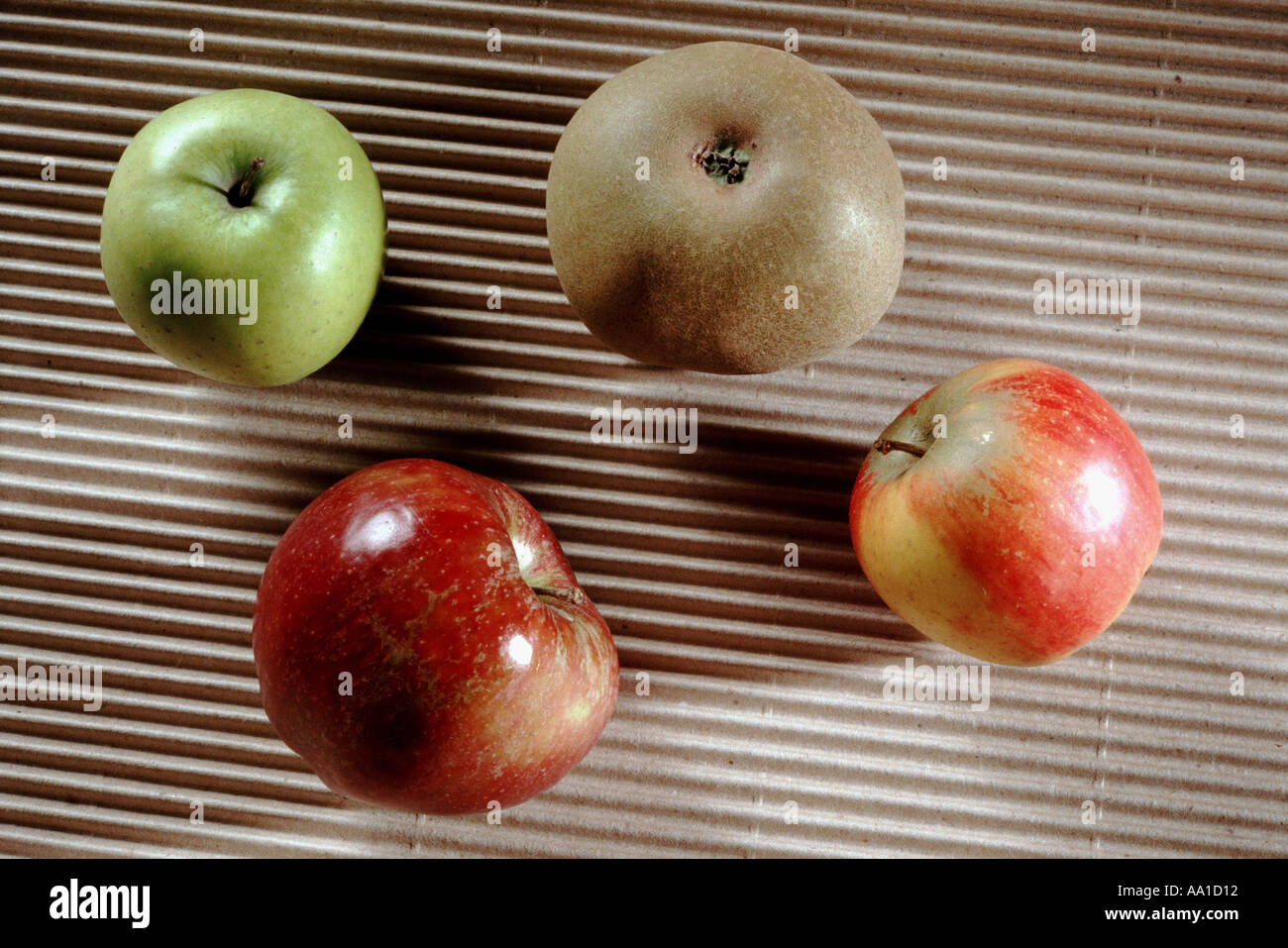 Pomme rouge hi-res stock photography and images - Alamy