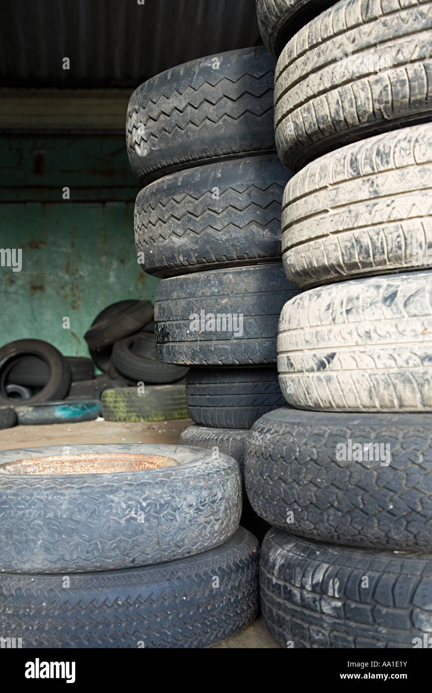 Stack of tyres Stock Photo - Alamy