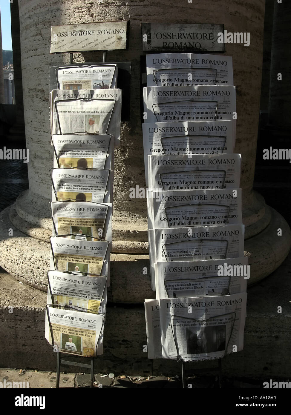 Osservatore Romano newspaper in different languages on sale on St Peter ...
